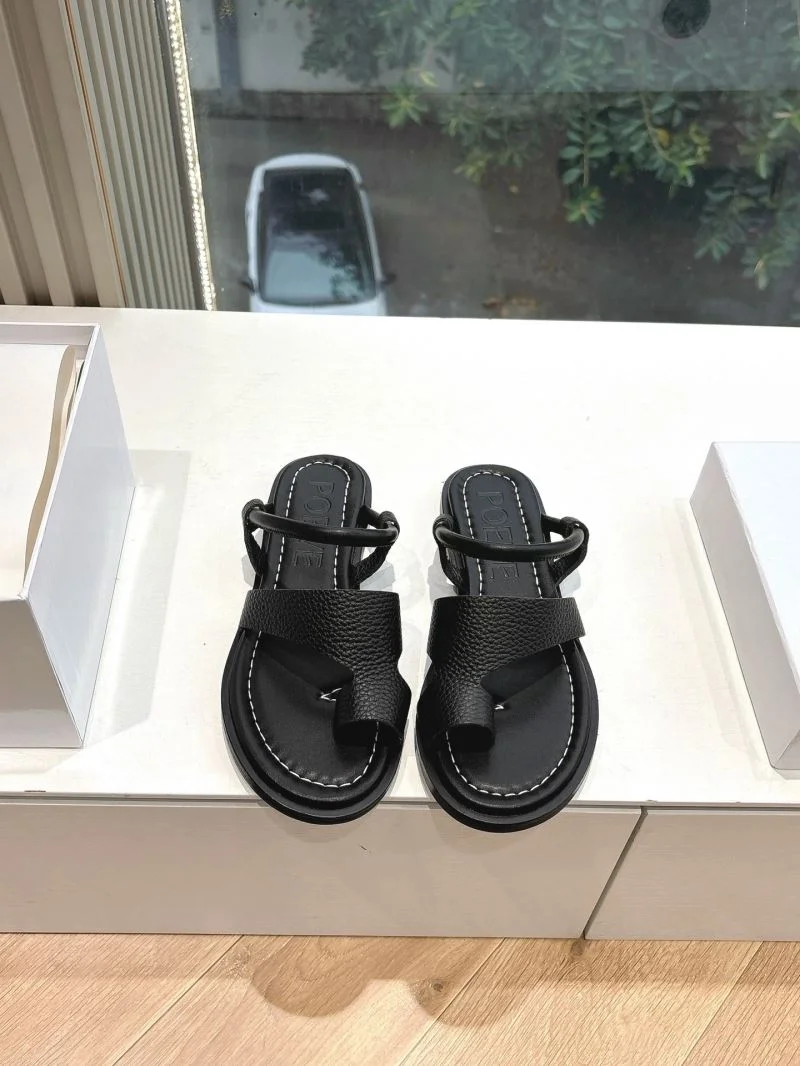 Poeve Sandals