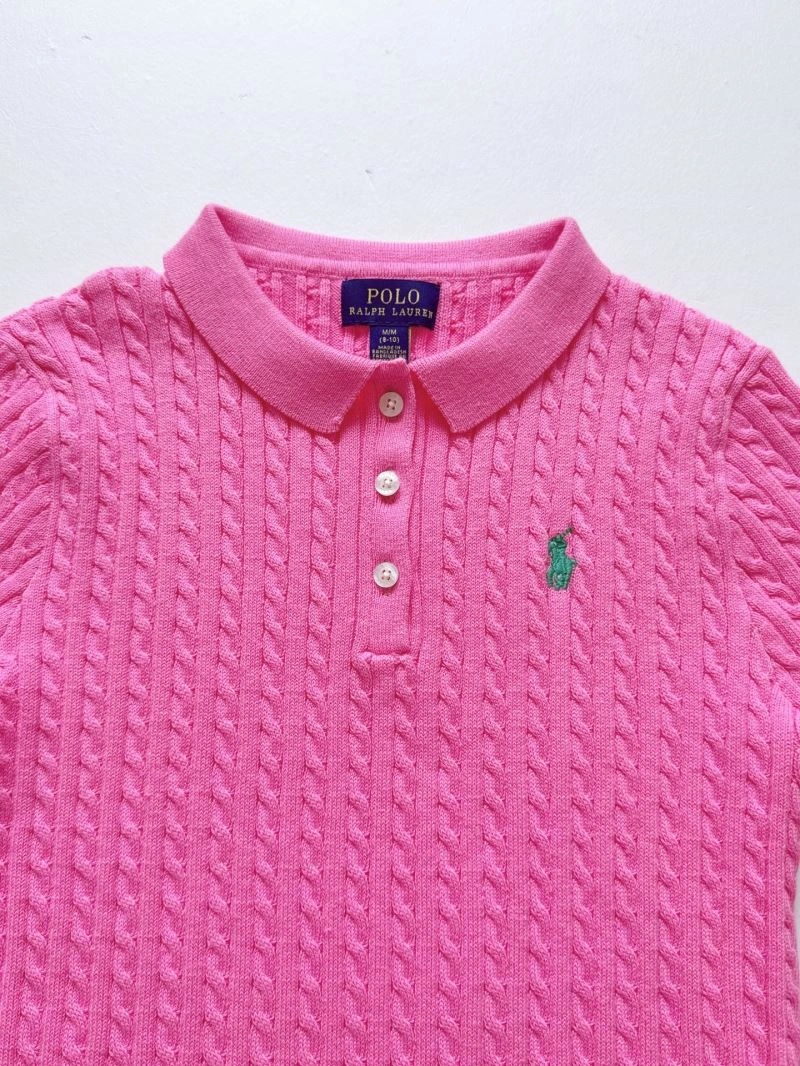 Indistinguishable Polo Kids