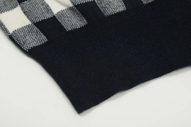 Low-cost Polo Outwear