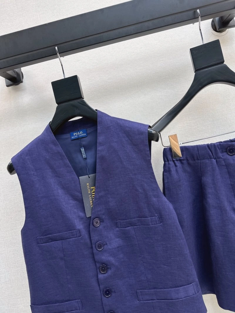 Accurate model Polo Short Suits