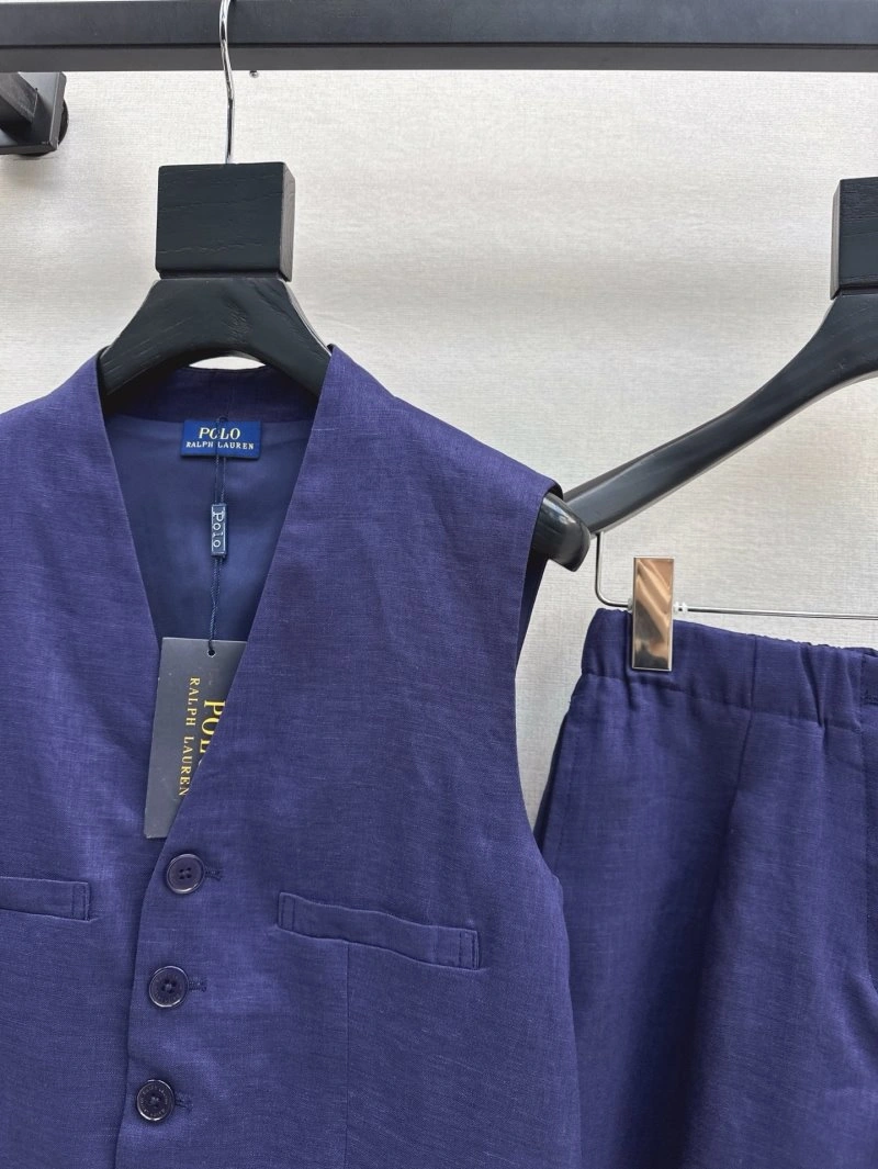 Accurate model Polo Short Suits