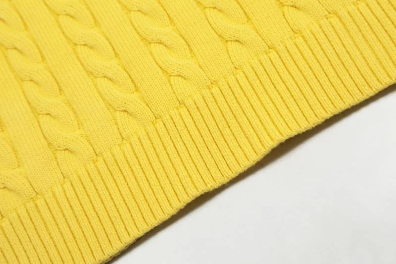 Low-cost Polo Sweaters