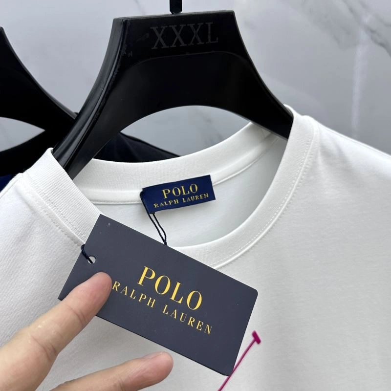 Low-cost Polo T-Shirts