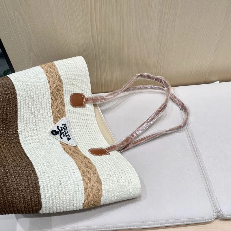 Low-cost Prada Bags