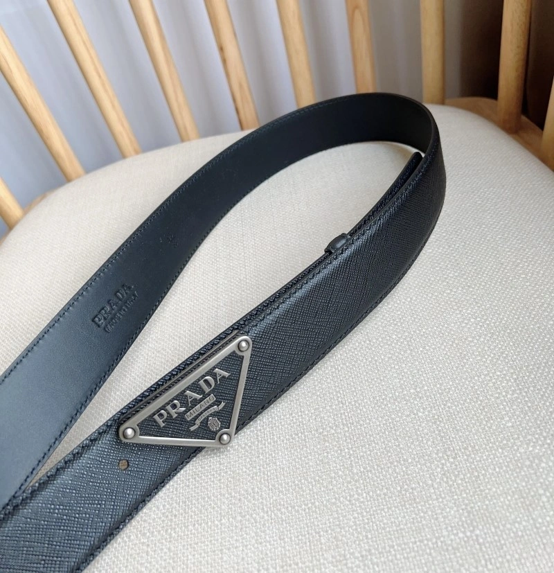 Low-cost Prada Belts