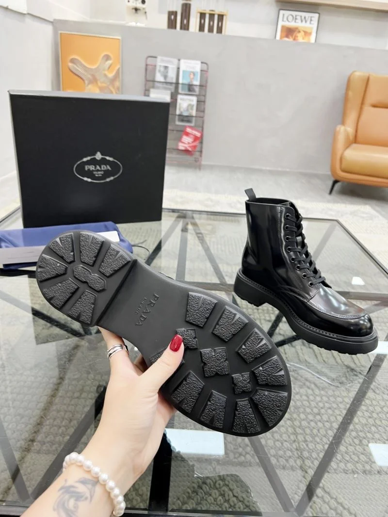 Accurate model Prada Boots