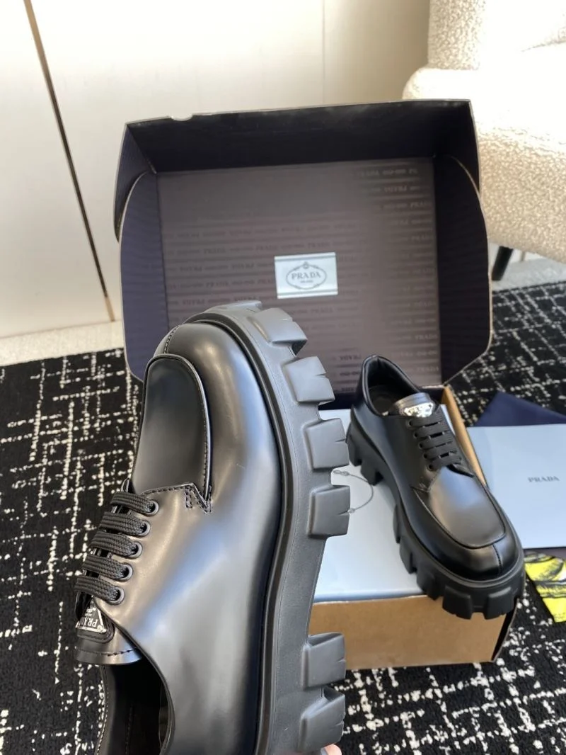 1:1 copy Prada Boots