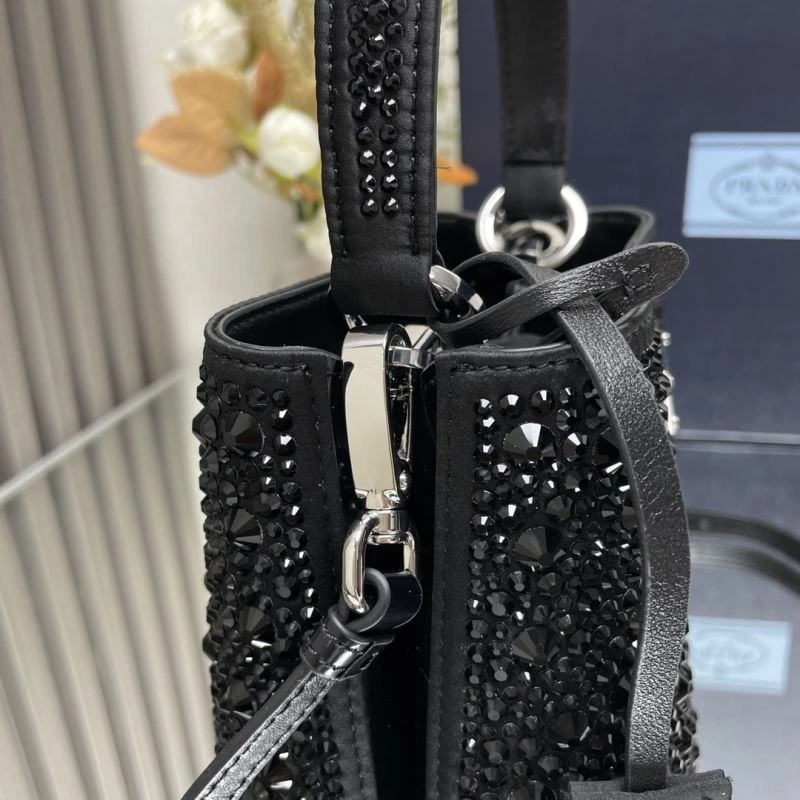 Accurate model Prada Bucket Bags