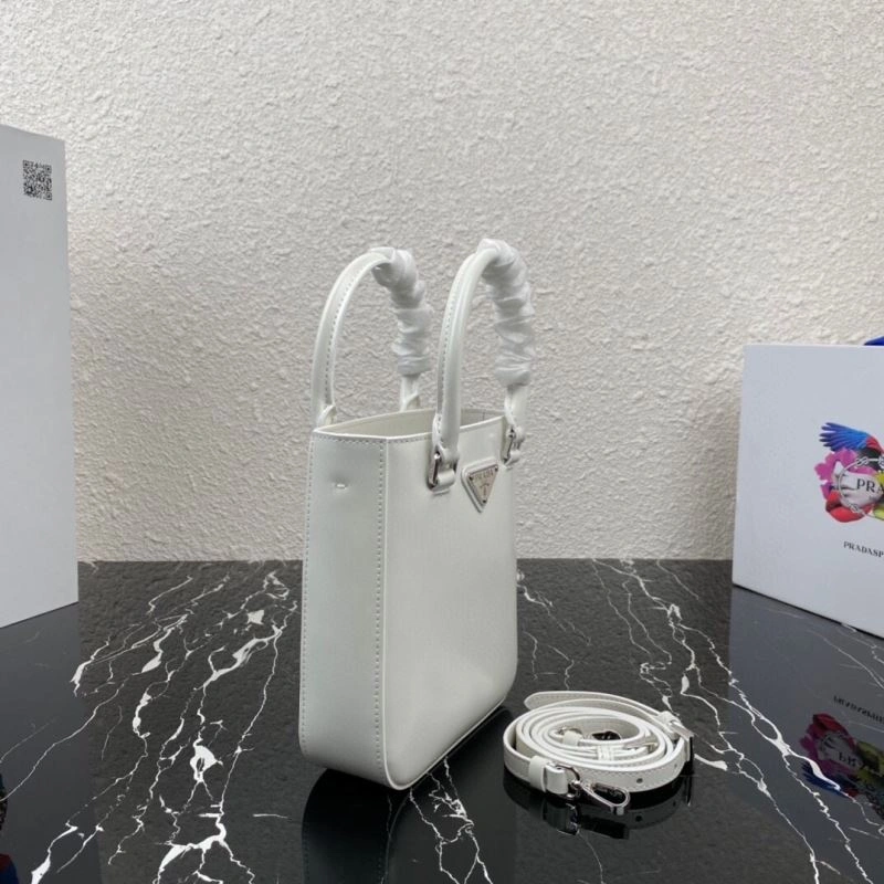 Top match Prada Bucket Bags