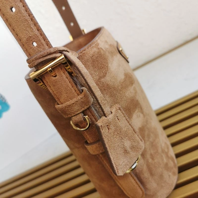 Accurate model Prada Bucket Bags