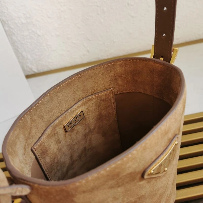 Accurate model Prada Bucket Bags