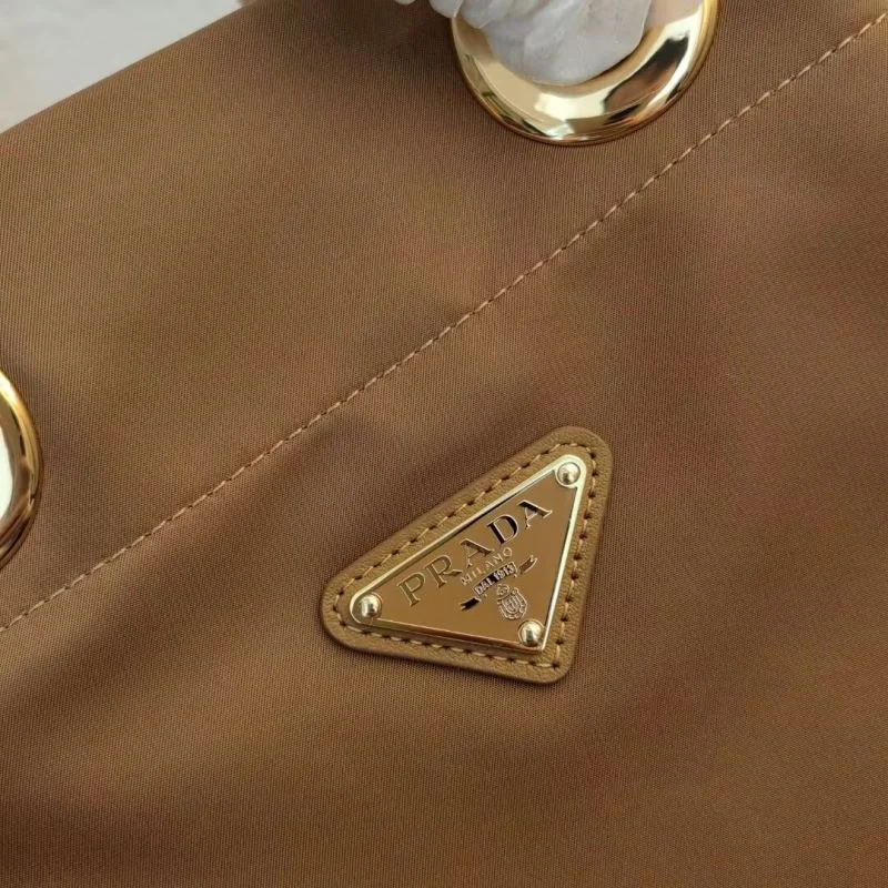Top mirror Prada Bucket Bags