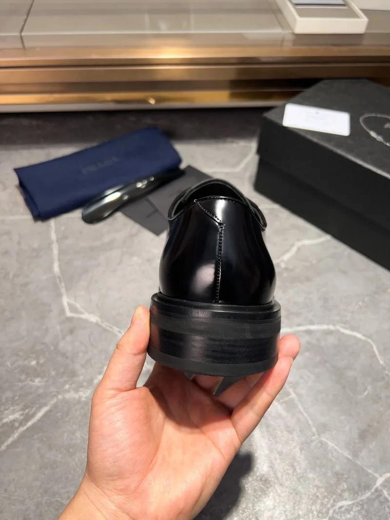 High accuracy Prada Business Shoes