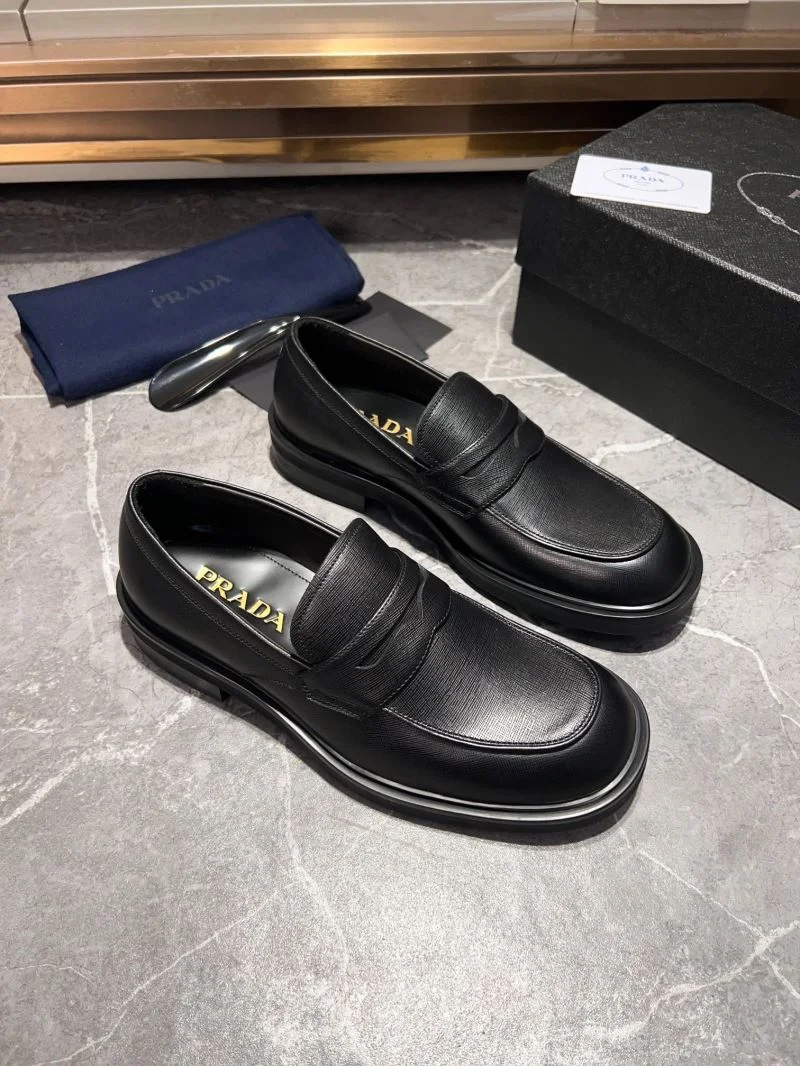 High accuracy Prada Business Shoes
