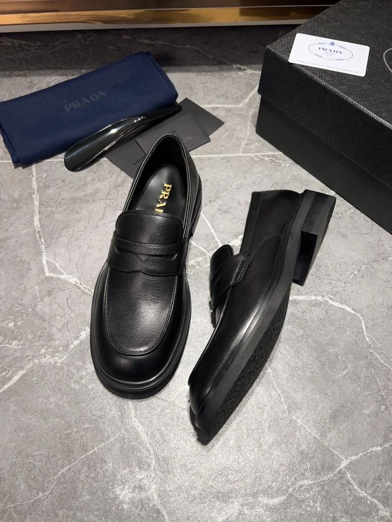 High accuracy Prada Business Shoes