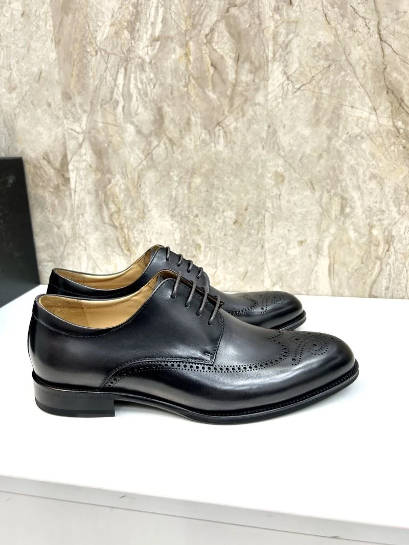 Accurate model Prada Business Shoes