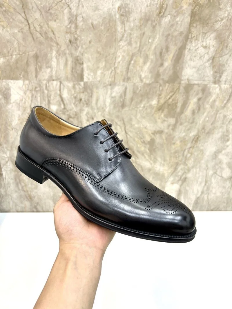 Accurate model Prada Business Shoes