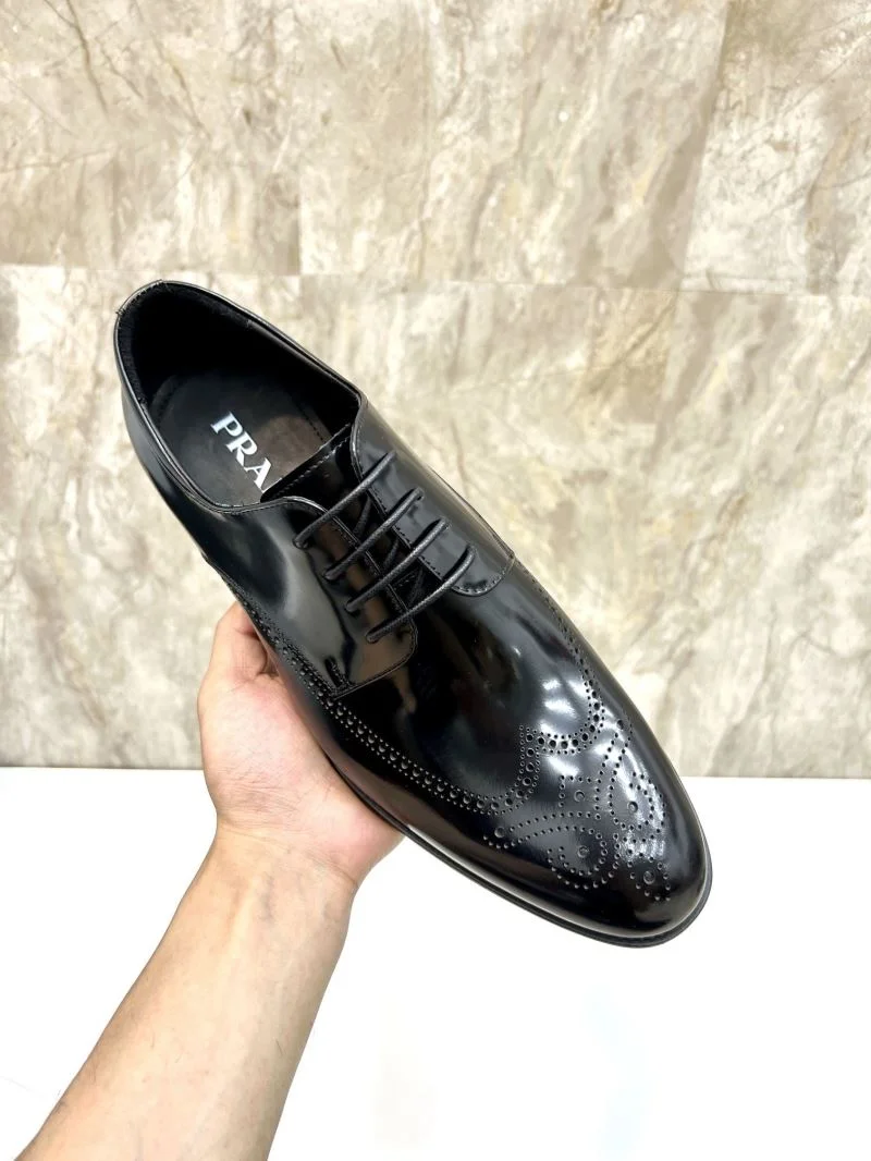 Accurate model Prada Business Shoes