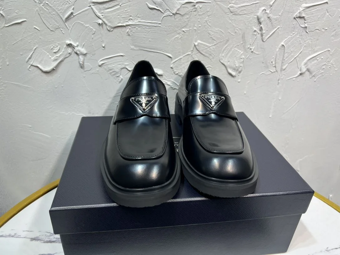 Original Prada Business Shoes