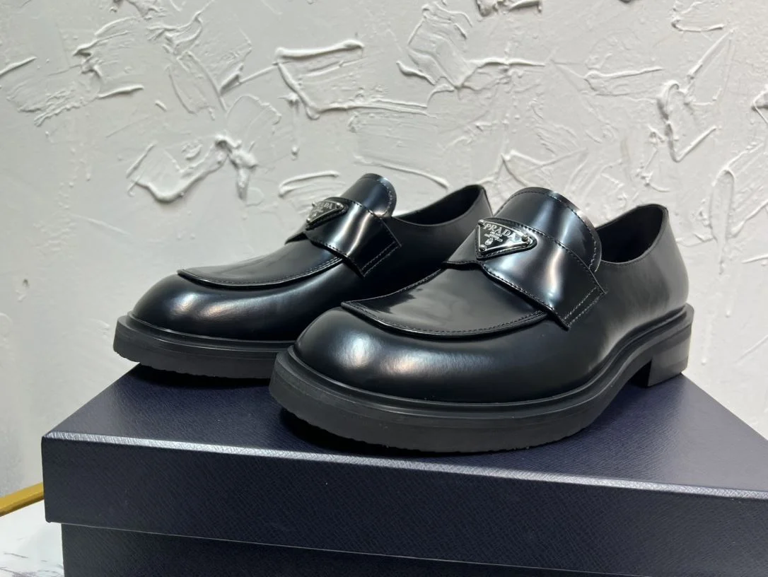 Original Prada Business Shoes