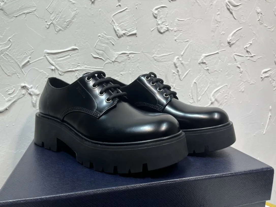 Authentic Prada Business Shoes