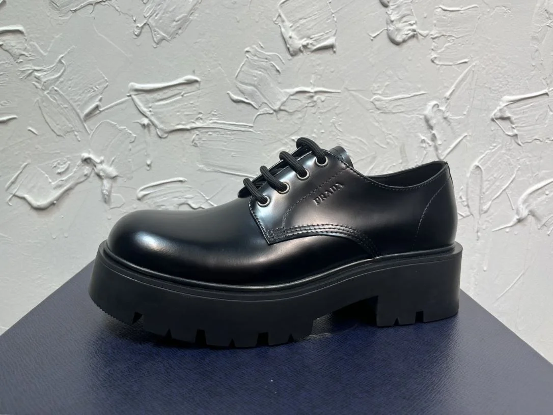 Authentic Prada Business Shoes