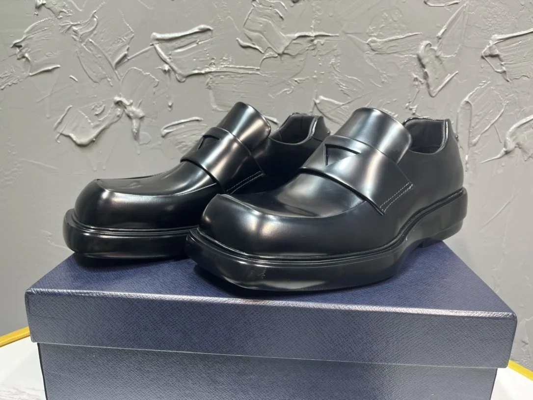 Genuine Prada Business Shoes