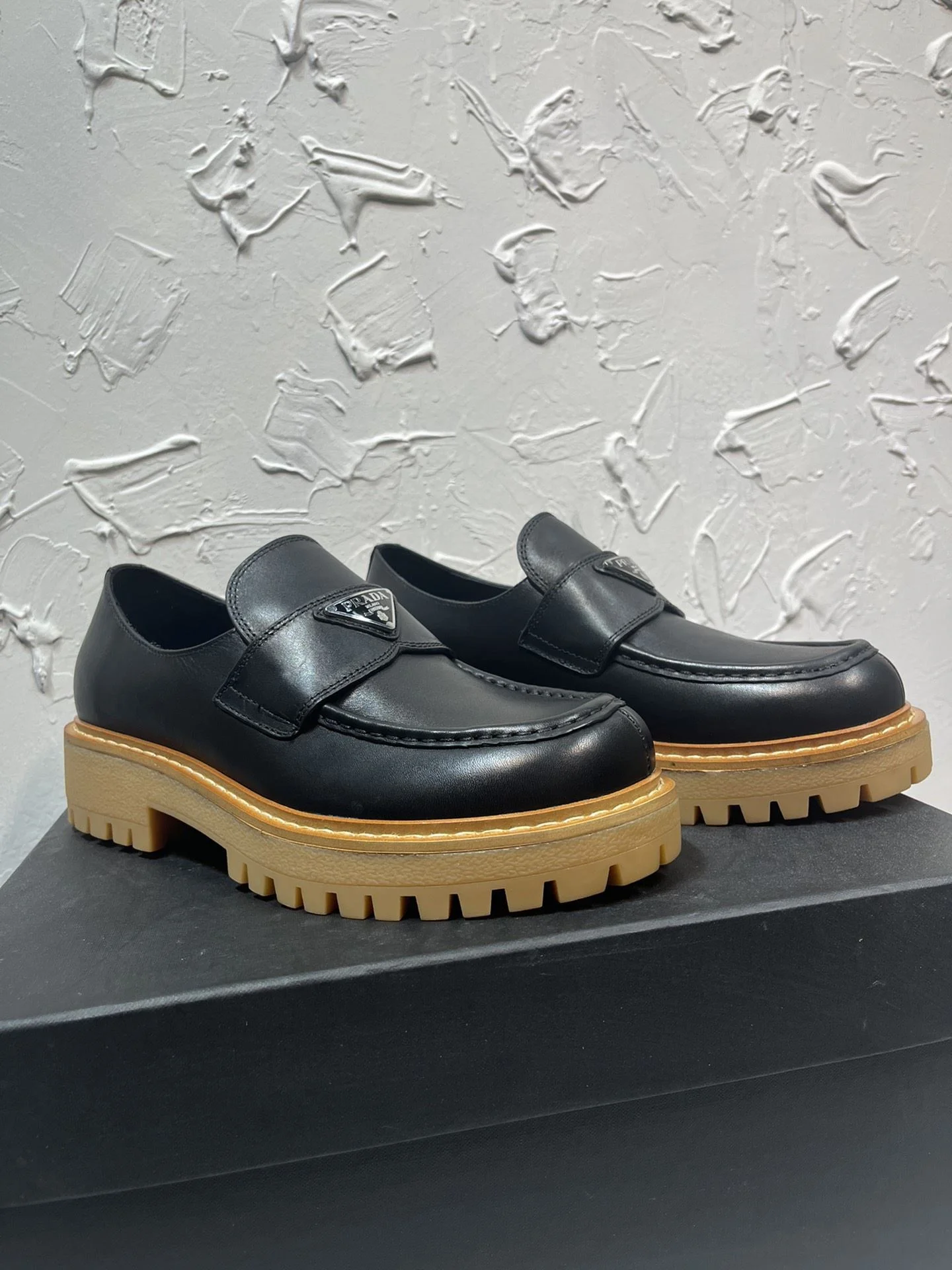 Discounted Prada Business Shoes