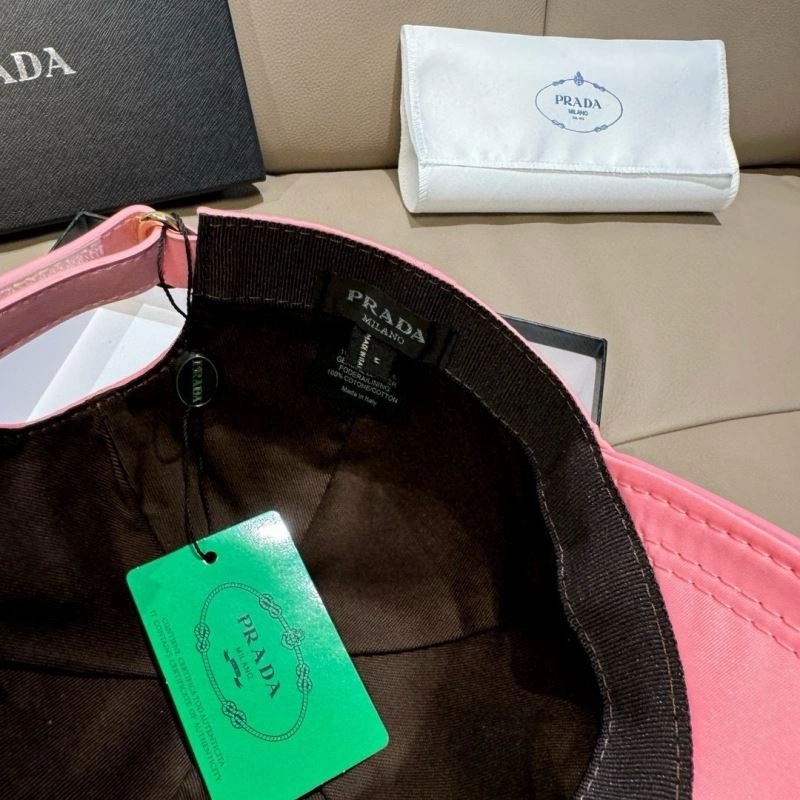 Mirror quality Prada Caps