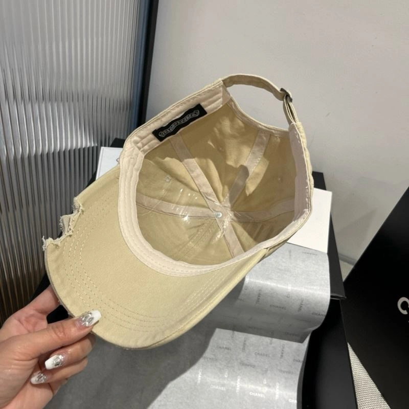 Top mirror Prada Caps