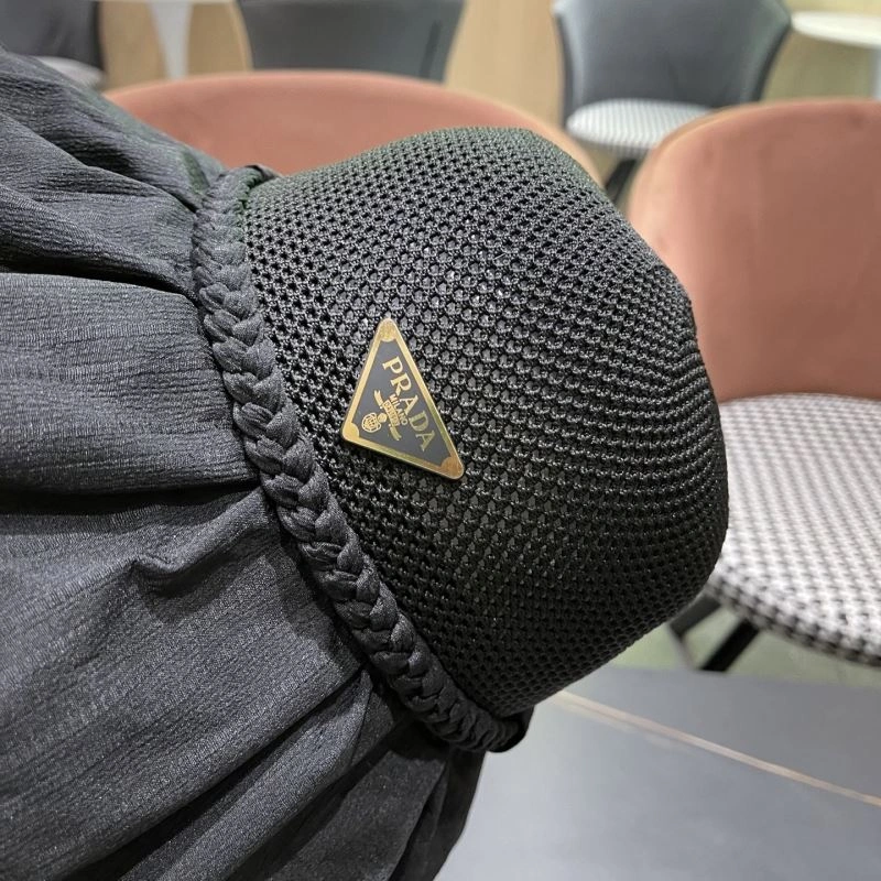 1:1 copy Prada Caps