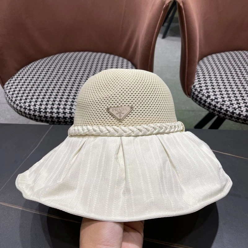 Top match Prada Caps