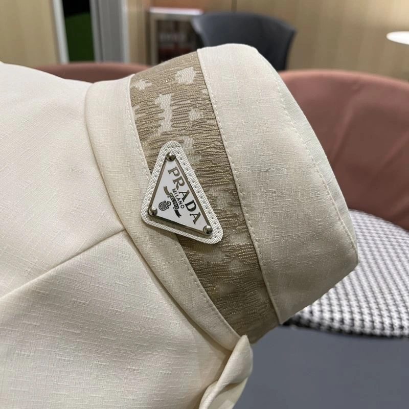 Mirror quality Prada Caps