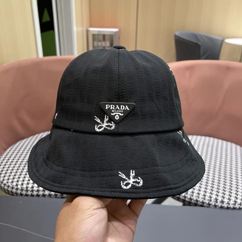 Top match Prada Caps