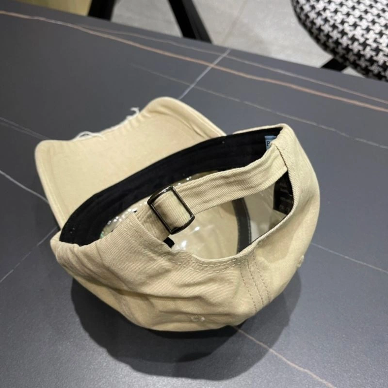 Low-cost Prada Caps