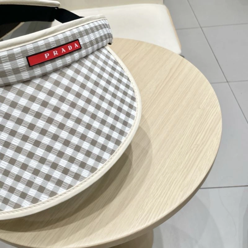 Top match Prada Caps
