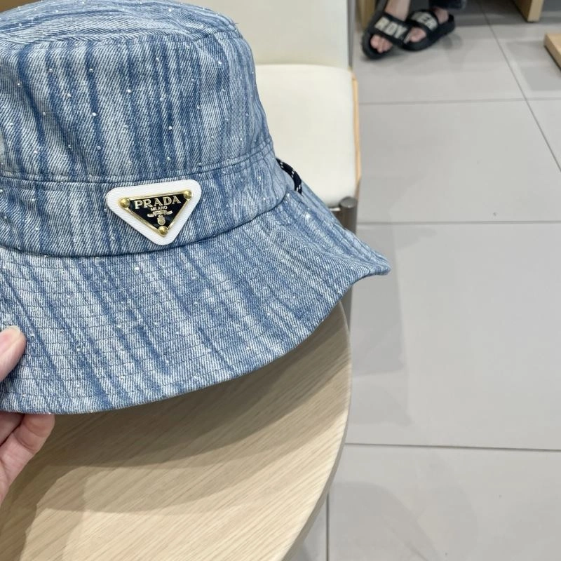 Perfect replica Prada Caps