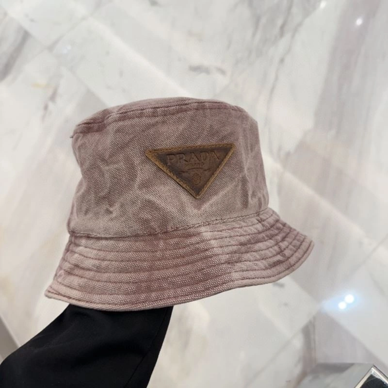 Top mirror Prada Caps