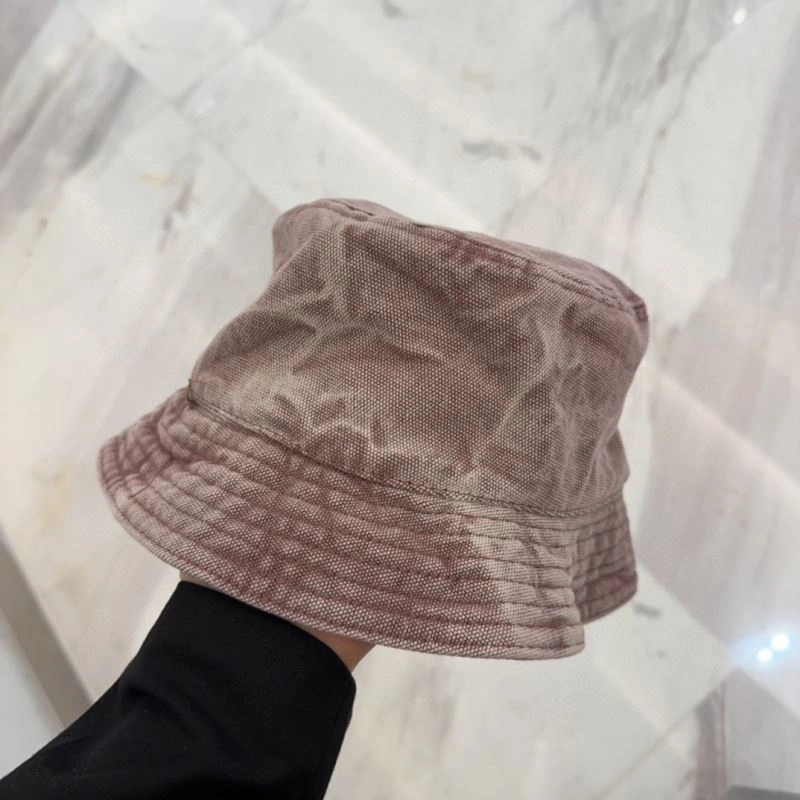 Top mirror Prada Caps