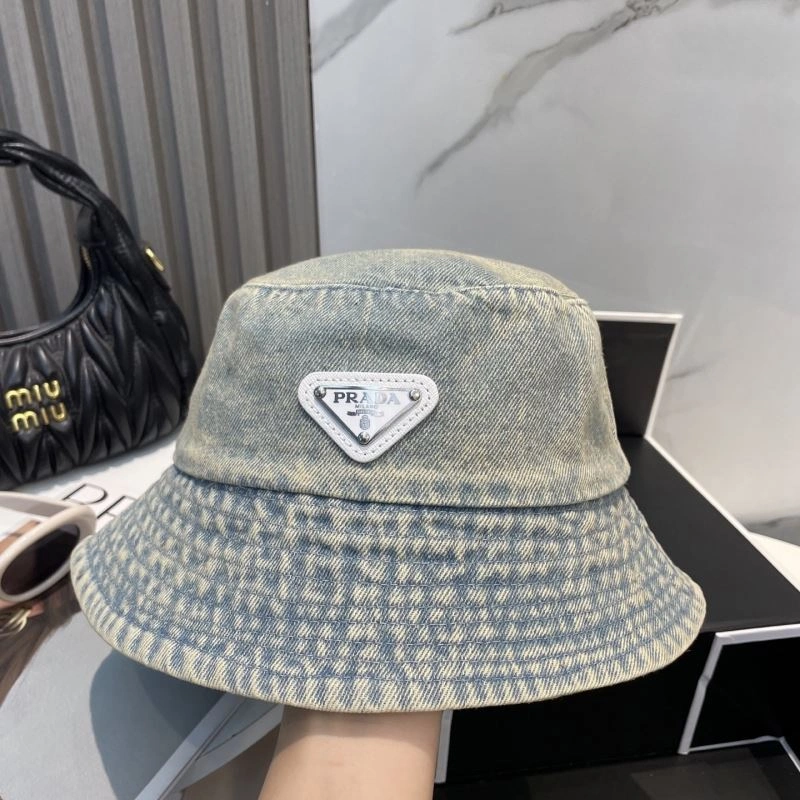 Top match Prada Caps