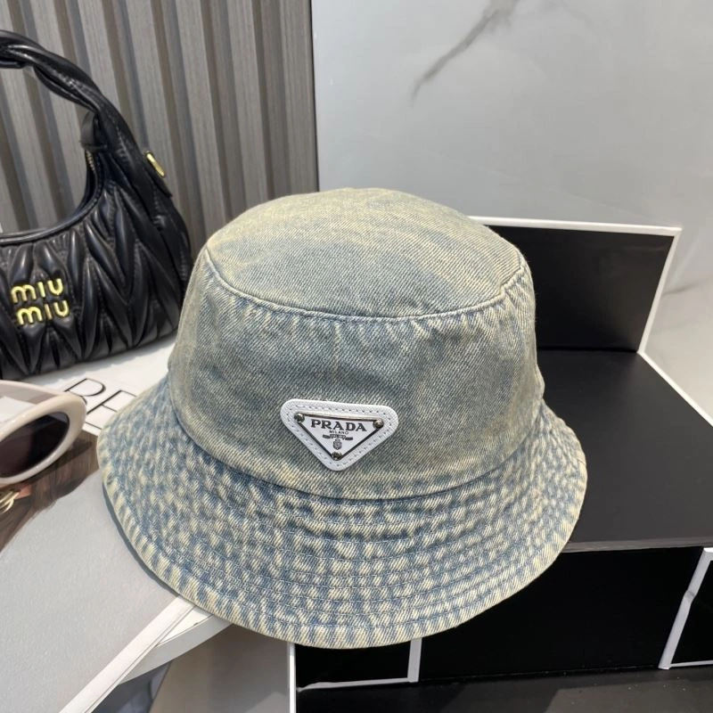 Top match Prada Caps