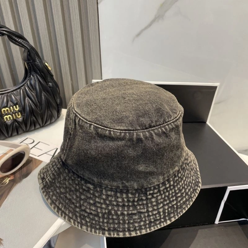 High accuracy Prada Caps
