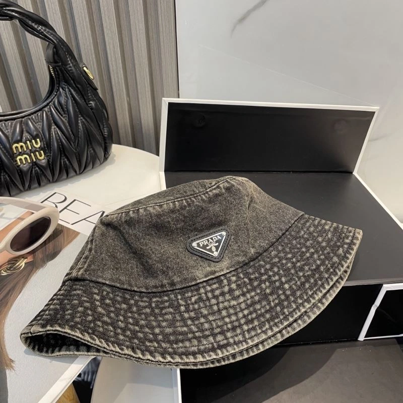 High accuracy Prada Caps
