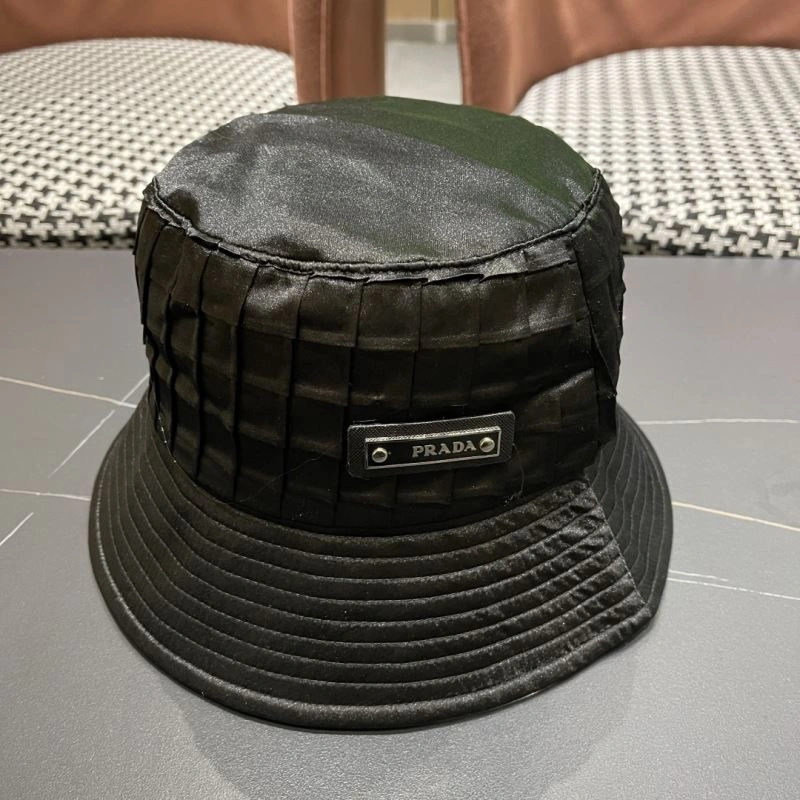 1:1 copy Prada Caps