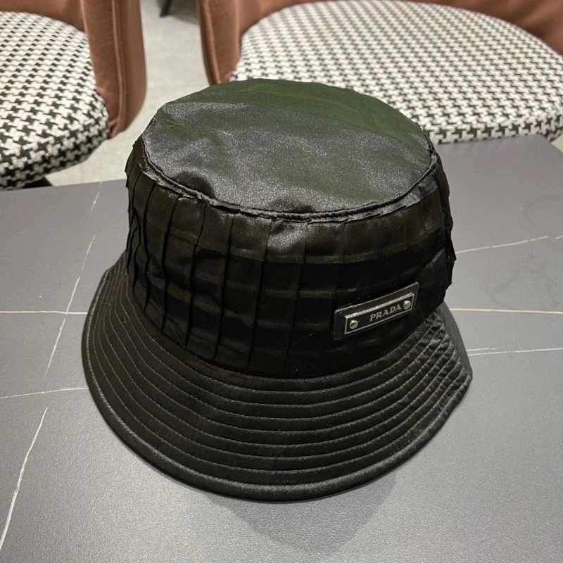 1:1 copy Prada Caps