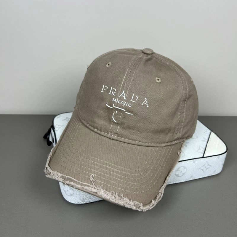Low-cost Prada Caps