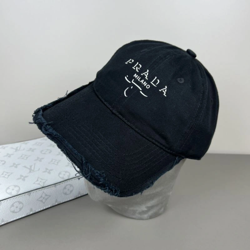 Top match Prada Caps