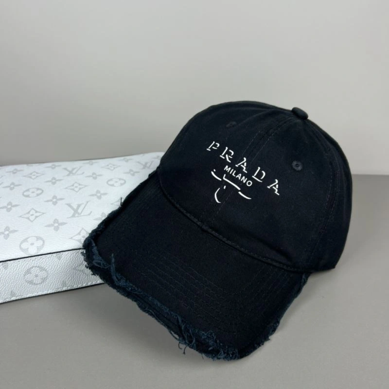 Top match Prada Caps