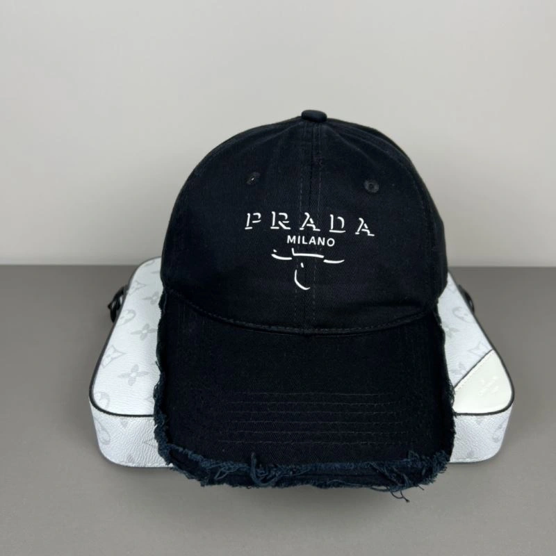 Top match Prada Caps