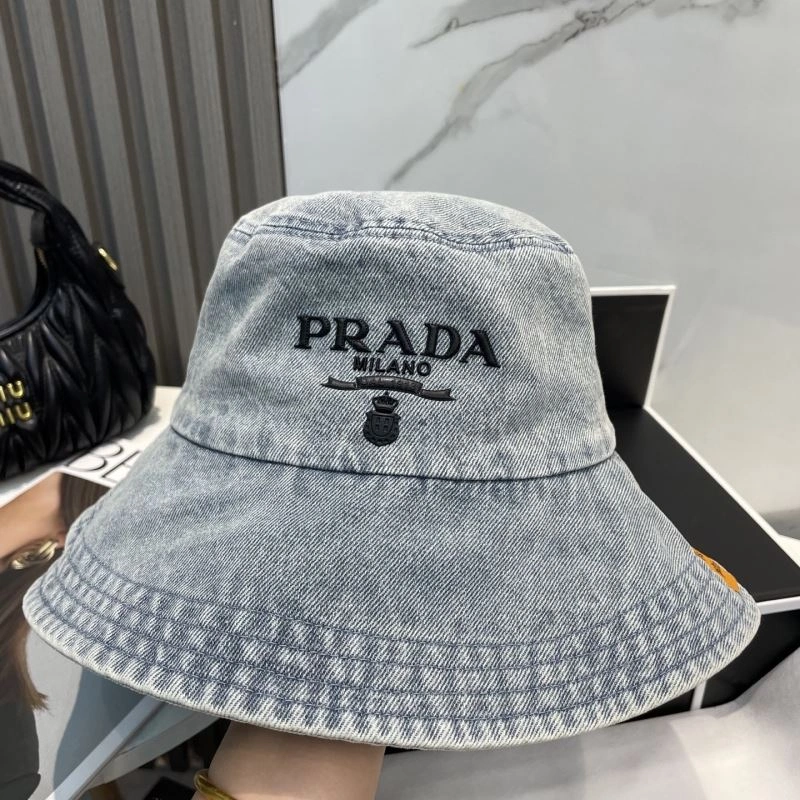 Top mirror Prada Caps